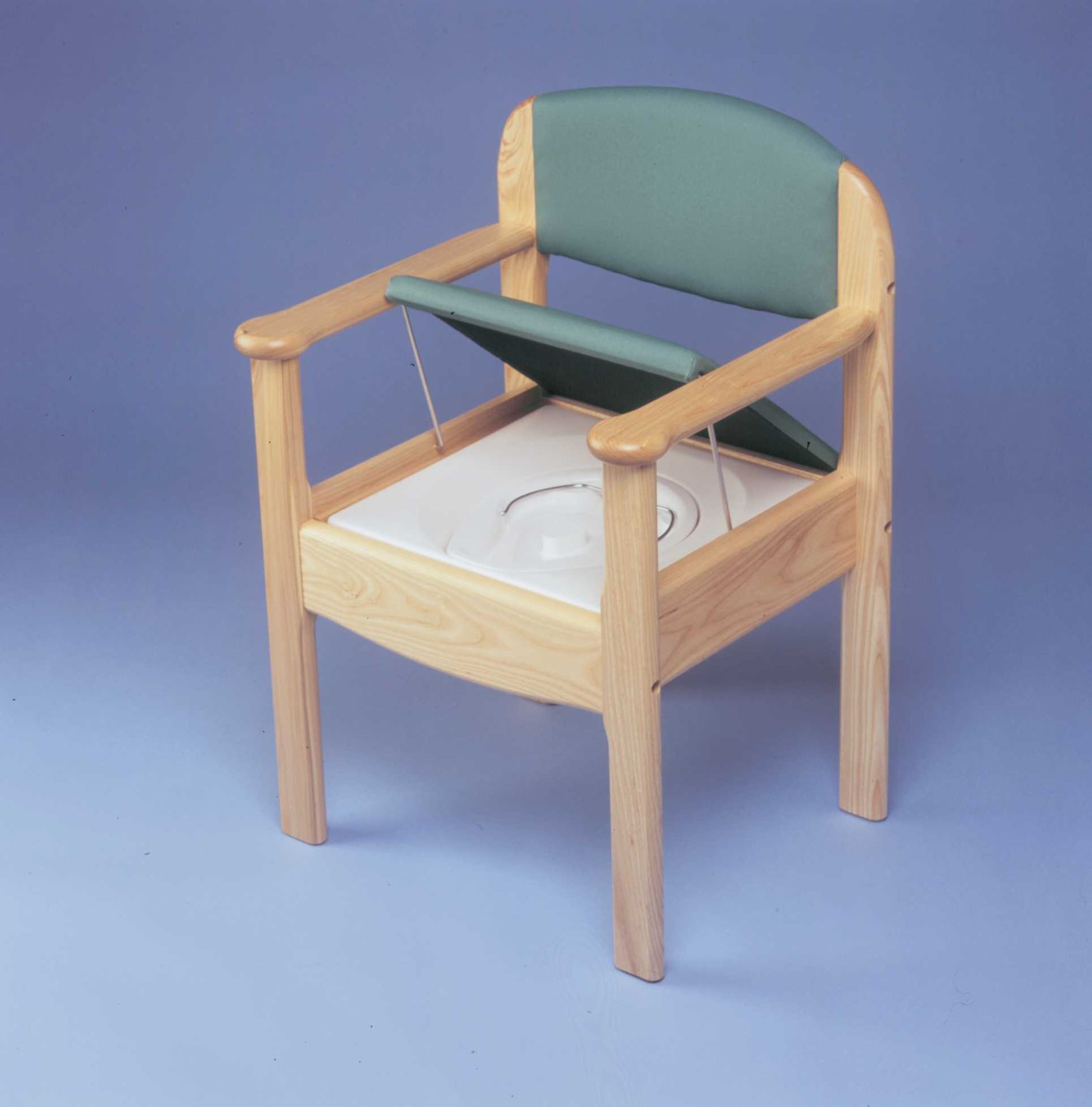 Royale Commode | Gordon Ellis